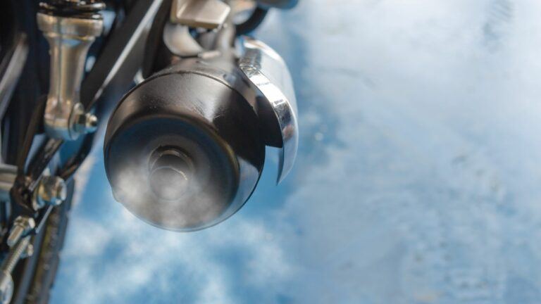 Why does my motorcycle blow white smoke? Here are 2 primary reasons ...