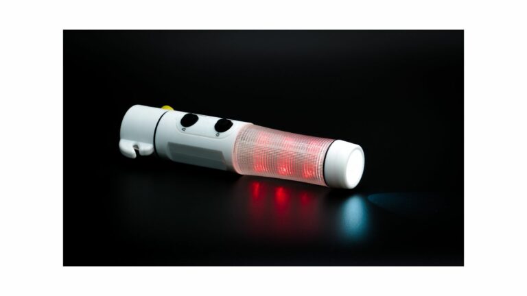 Best Car Emergency Escape Tools (2025): Importance and Buyer’s Guide ...