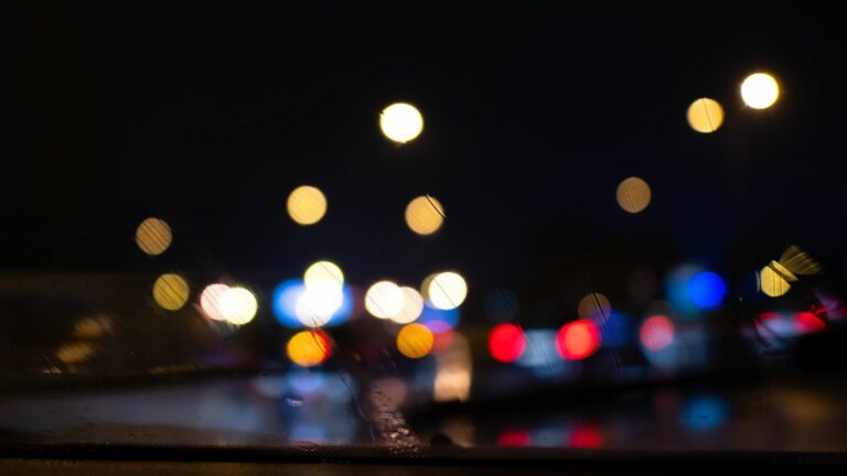 Distorted Vision on Car Windshields: Causes and Solutions - theCARPLUS