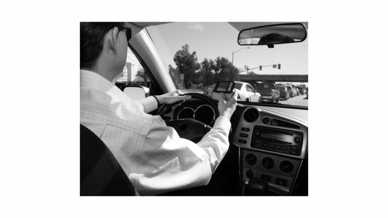 How to Soundproof Car Windows? Choosing the right Soundproofing ...